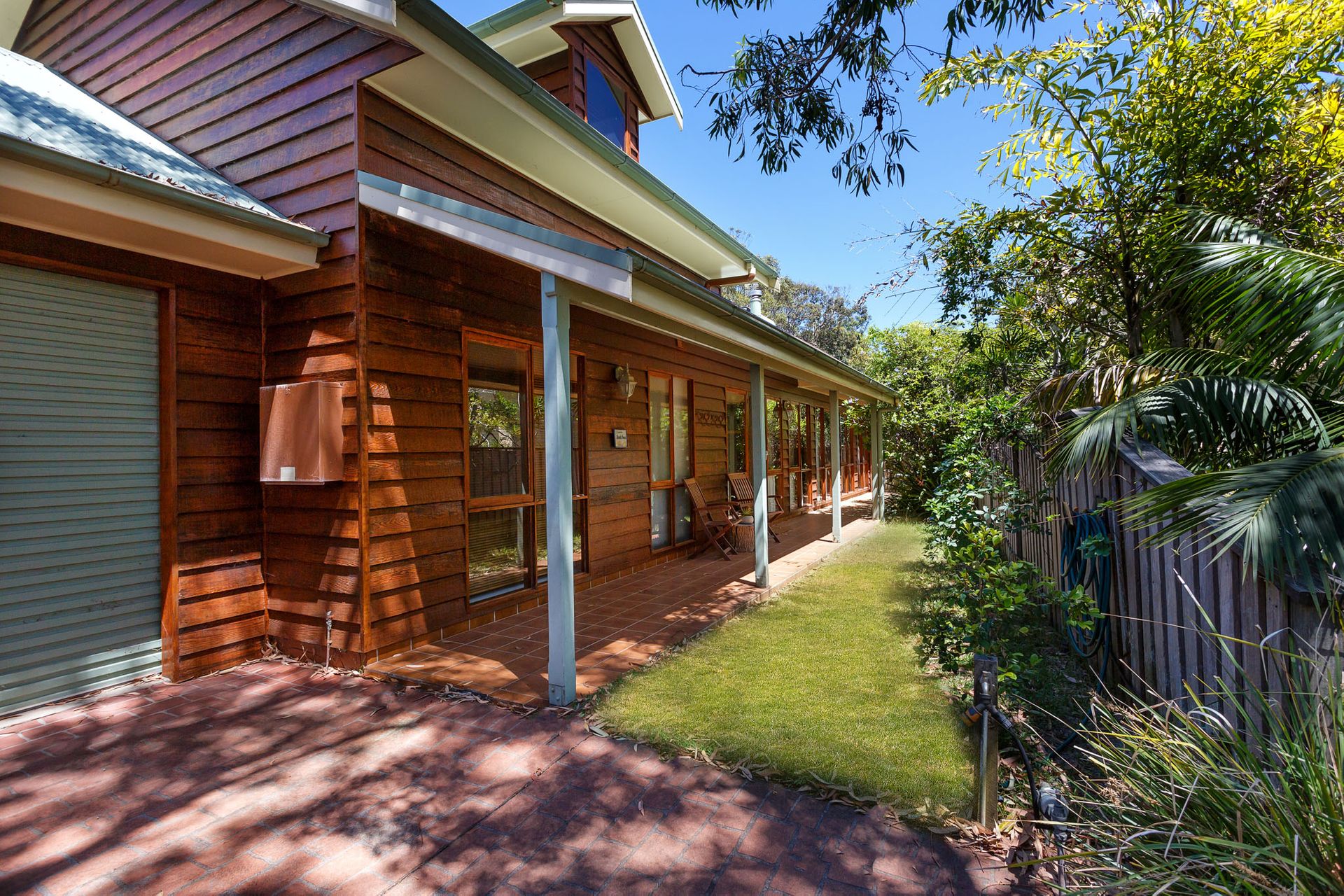 Semaphore Beach House - Tea Gardens Real Estate Holidays